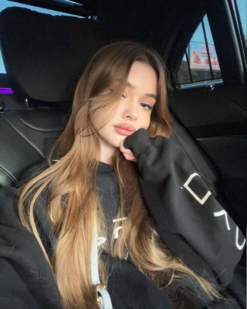 Selininsexi 27 yaşında, Bayan, İstanbul şehrinde yaşıyor